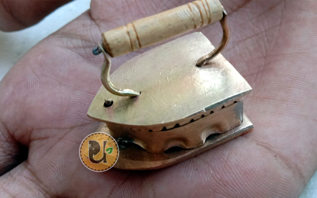 Miniature Old Style Brass Iron box(Vintage Real Model) - Udhaya Toys